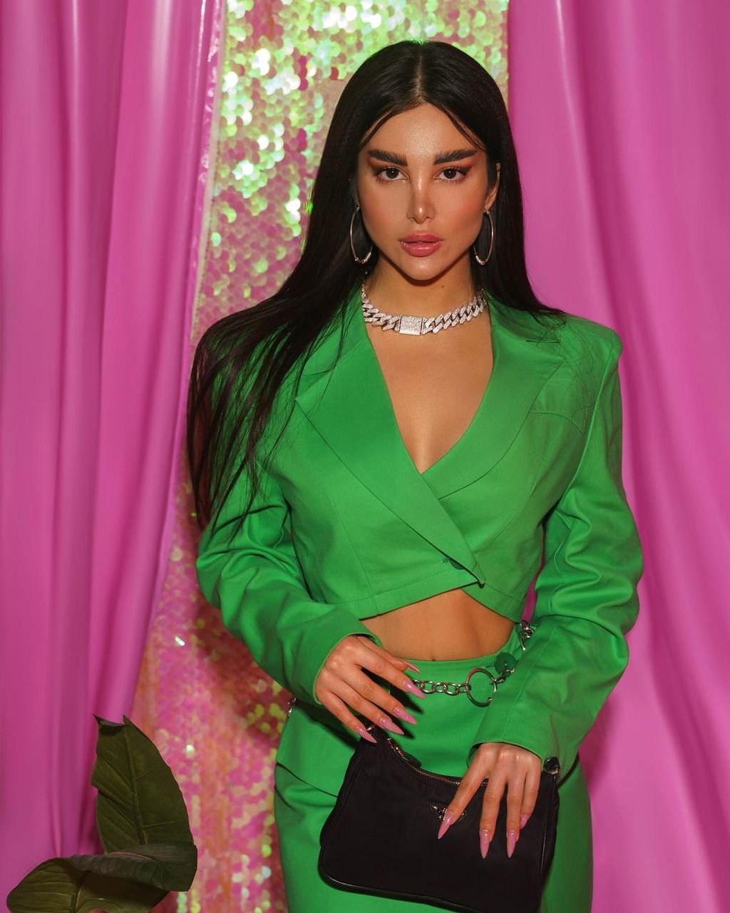 24 y.o. Eva from Moscow, Russia - Brown eyes, Black Hair - ID 816276 ...