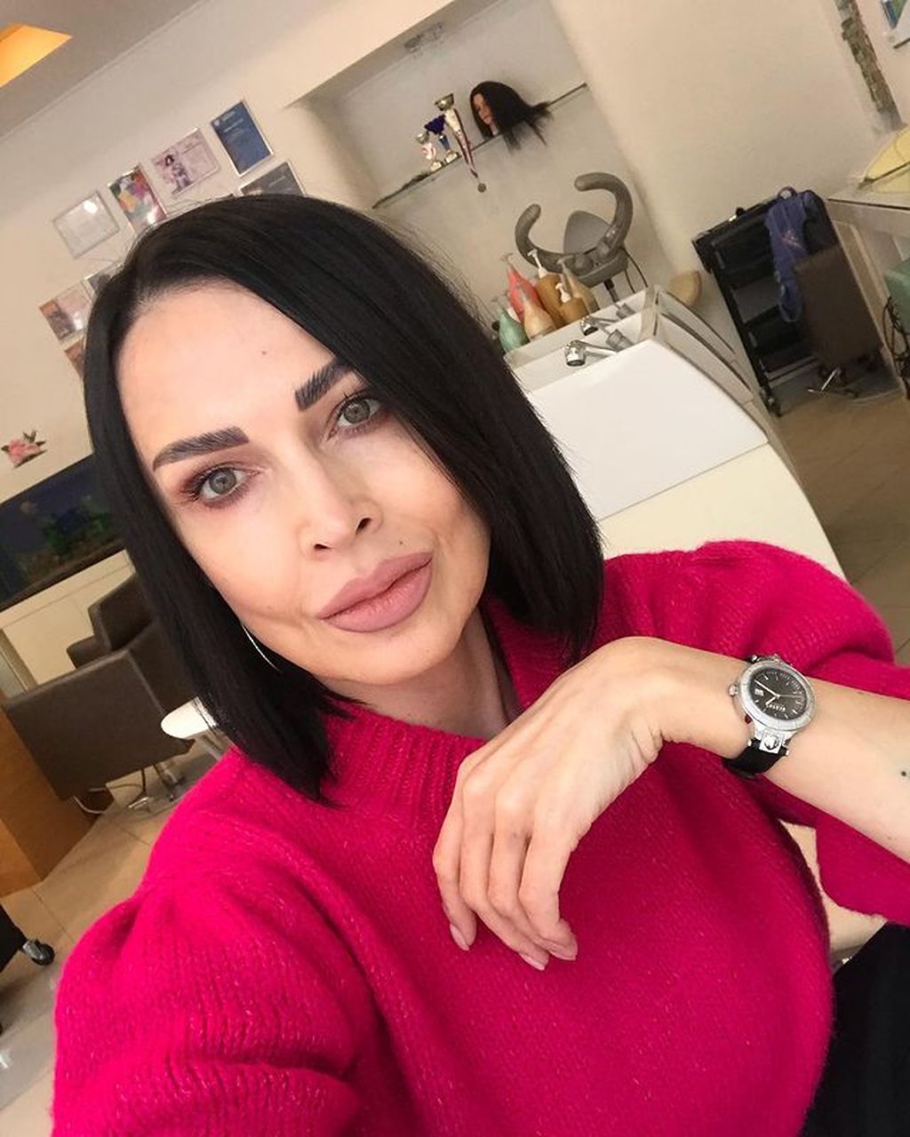 48 y.o. Elena from Rostov-on-Don, Russia - Brown eyes, Black Hair - ID ...