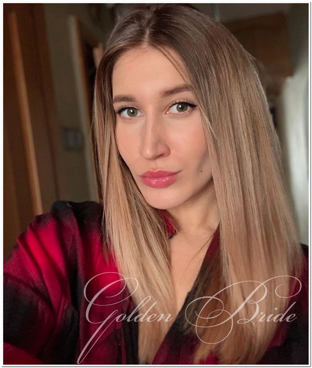 26 y.o. Valeriya from Kyiv, Ukraine - Green eyes, Blond Hair - ID ...