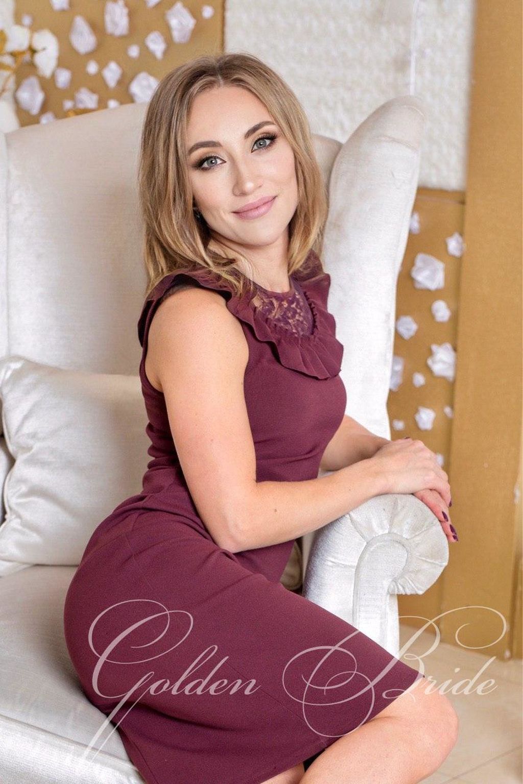 40 y.o. Yuliana from Kyiv, Ukraine - Blue eyes, Blond Hair - ID 822567 ...