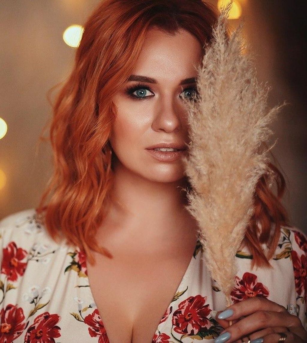 34 y.o. Daria from Kyiv, Ukraine - Blue eyes, Red Hair - ID 826972 ...