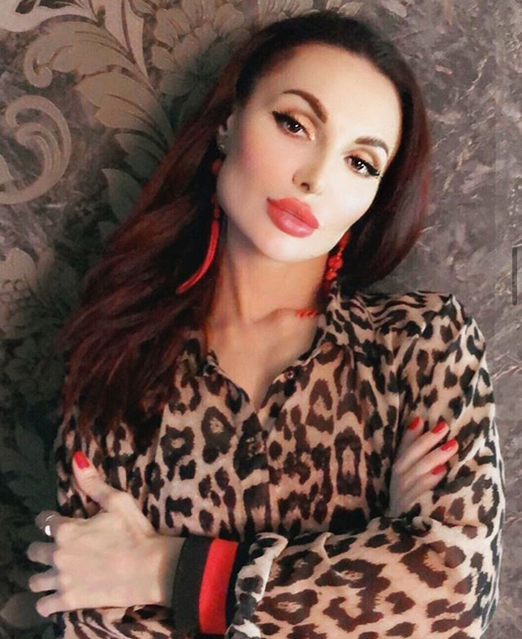 40 y.o. Oksana from Rostov-on-Don, Russia - Brown eyes, Brown Hair - ID ...