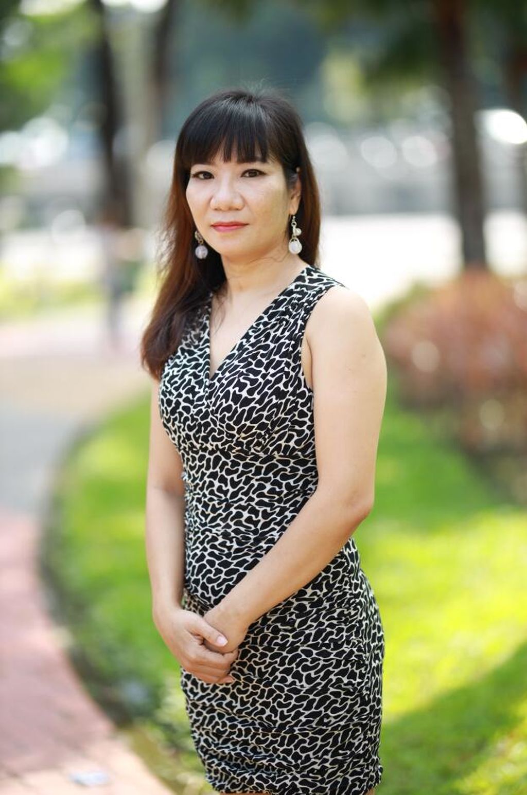 43 y.o. Yoyo from Hongkong, China - Hazel eyes, Black Hair - ID 832781 ...