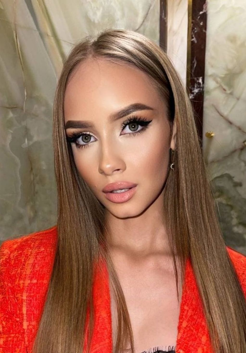 23 y.o. Kristina from Yaroslavl, Russia - Green eyes, Brown Hair - ID ...