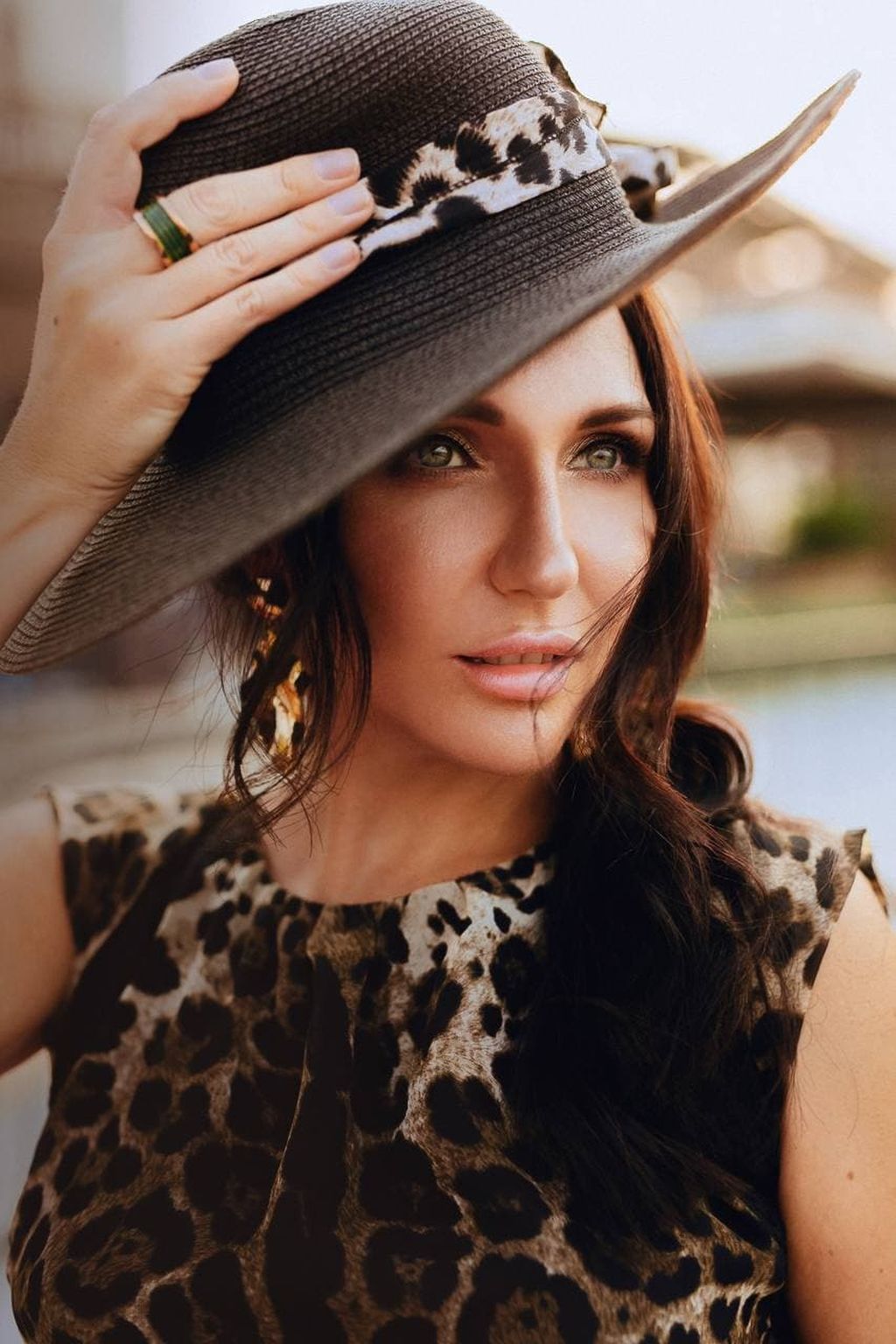 41 y.o. Anna from Kyiv, Ukraine - Green eyes, Chestnut Hair - ID 852962 ...