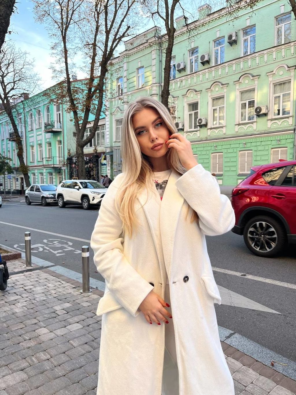 Meet 21 y.o. Ivanna from Kyiv, Ukraine Online - ID 11877896 - UaDates