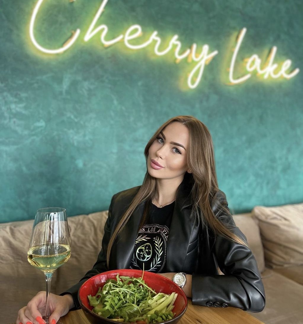 25 y.o. Marina from Vinnytsia, Ukraine - Green eyes, Fair Hair - ID ...