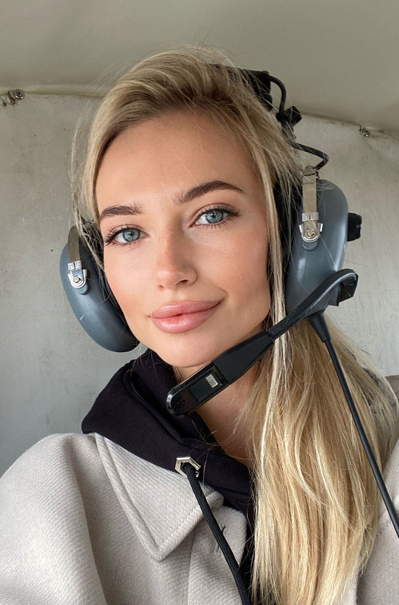 26 Y O Anastasia From Kyiv Ukraine Blue Eyes Blond Hair Id
