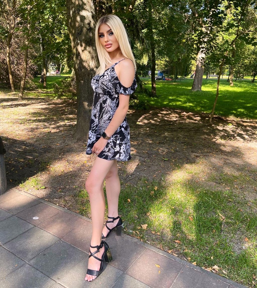 24 y.o. Yuliia from Lutsk, Ukraine - Gray eyes, Blond Hair - ID 865814 ...