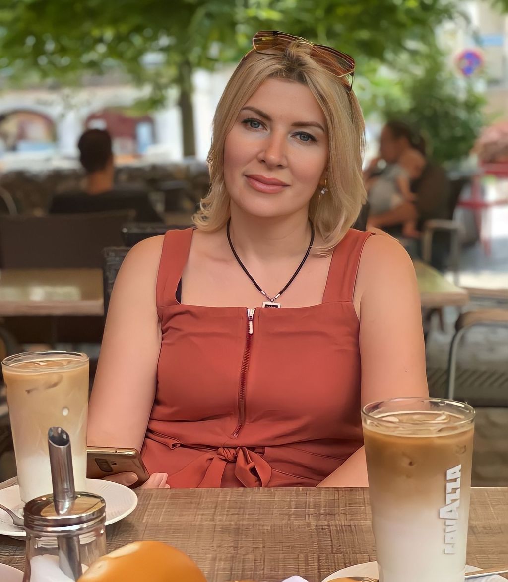 Meet 44 y.o. Natalia from Linz, Austria Online - ID 11888811 - UaDates