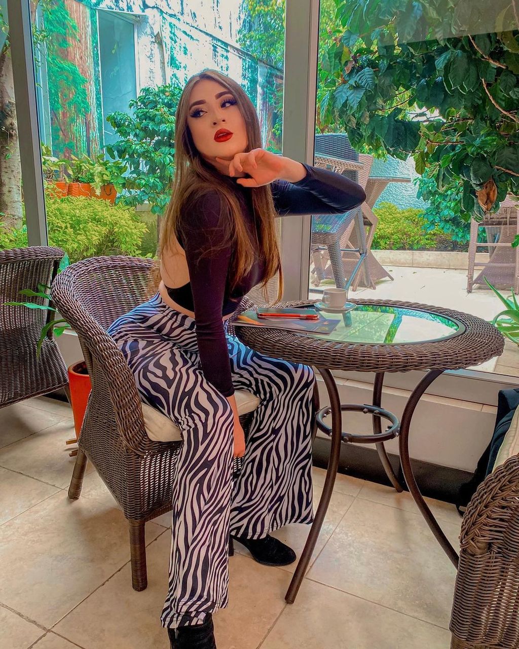 23 y.o. Stefania from Medellín, Colombia - Brown eyes, Brown Hair - ID ...