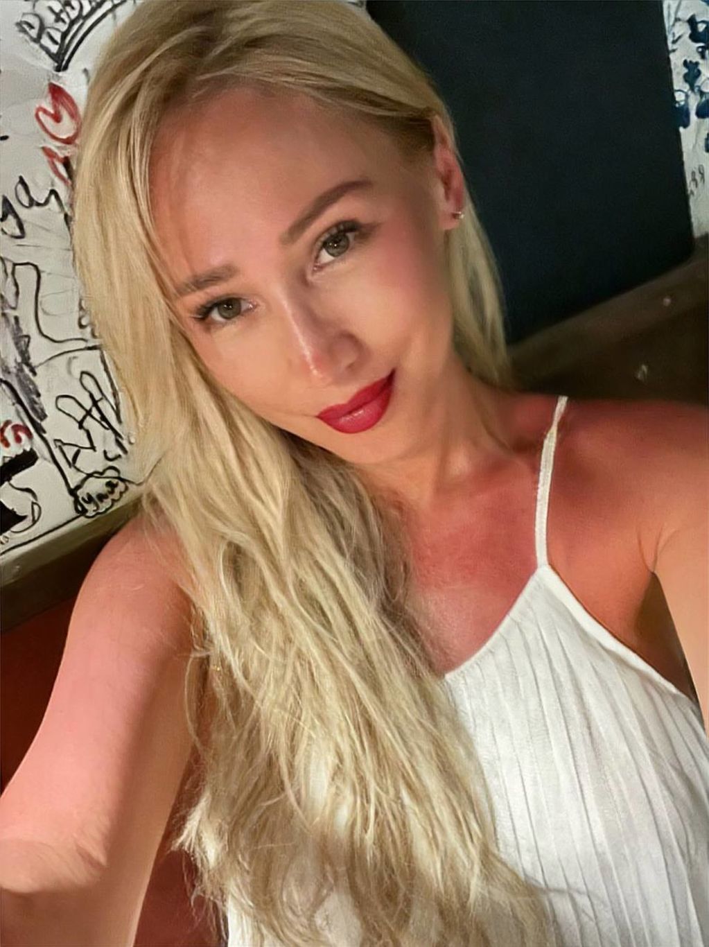 41 y.o. Aida from Almaty, Kazakhstan - Green eyes, Blond Hair - ID 868232 - GoldenBride.net