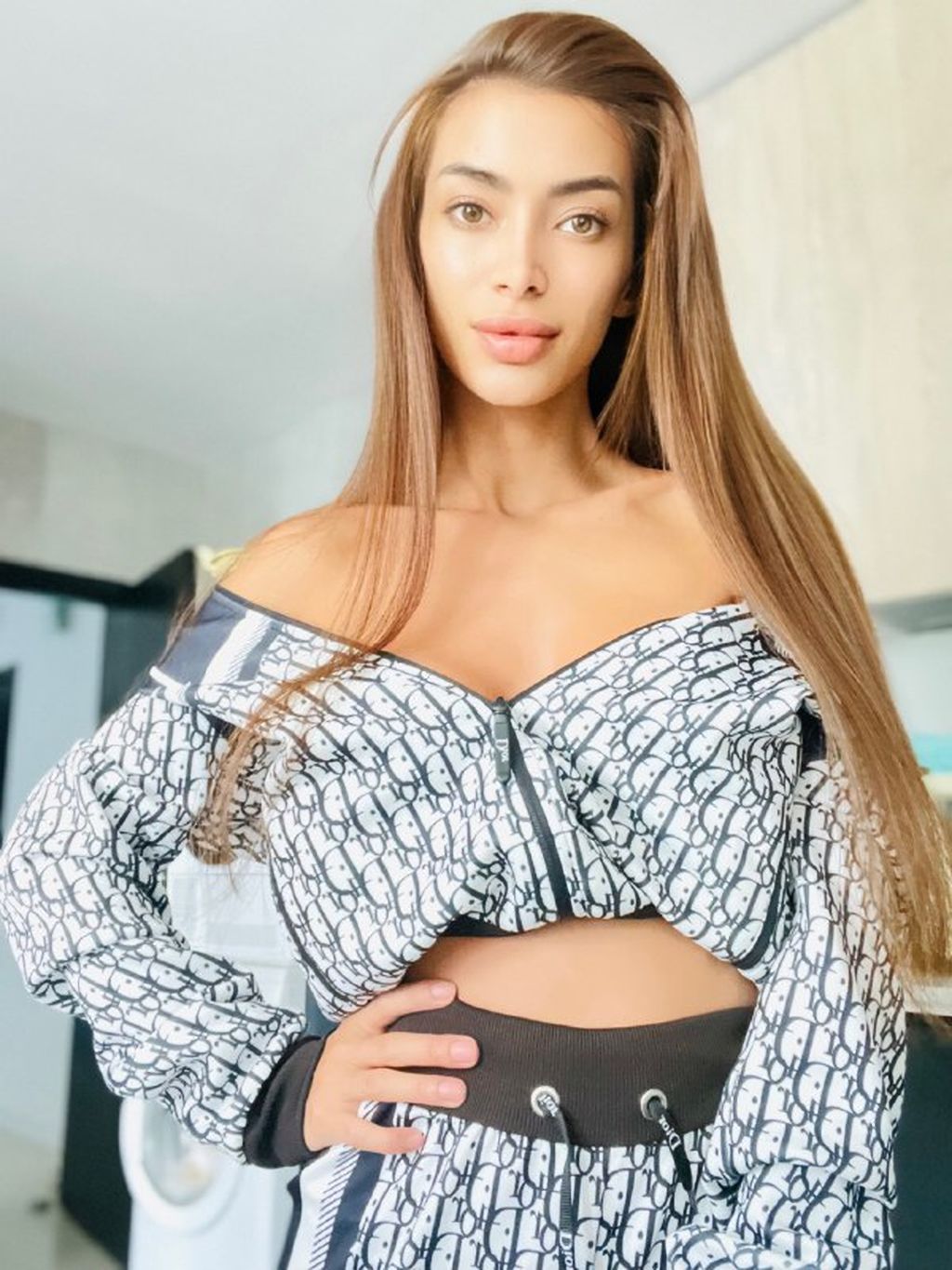 29 y.o. Gratsiela from Sofia, Bulgaria - Brown eyes, Brown Hair - ID 869220 - GoldenBride.net