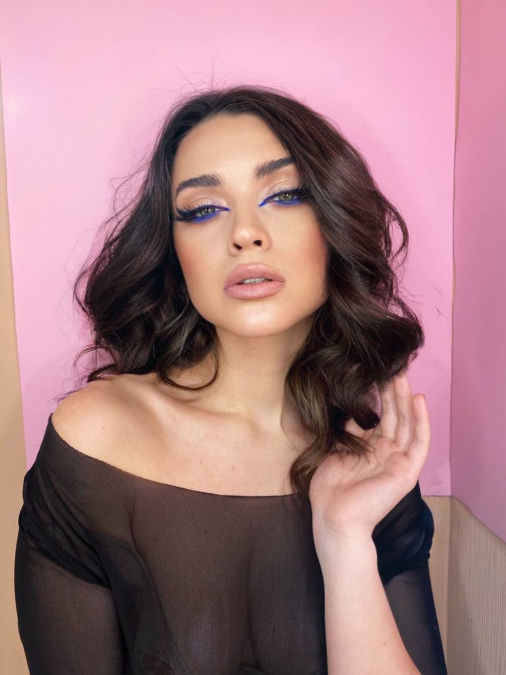 27 y.o. Viktoriia from Odessa, Ukraine - Green eyes, Brown Hair - ID ...