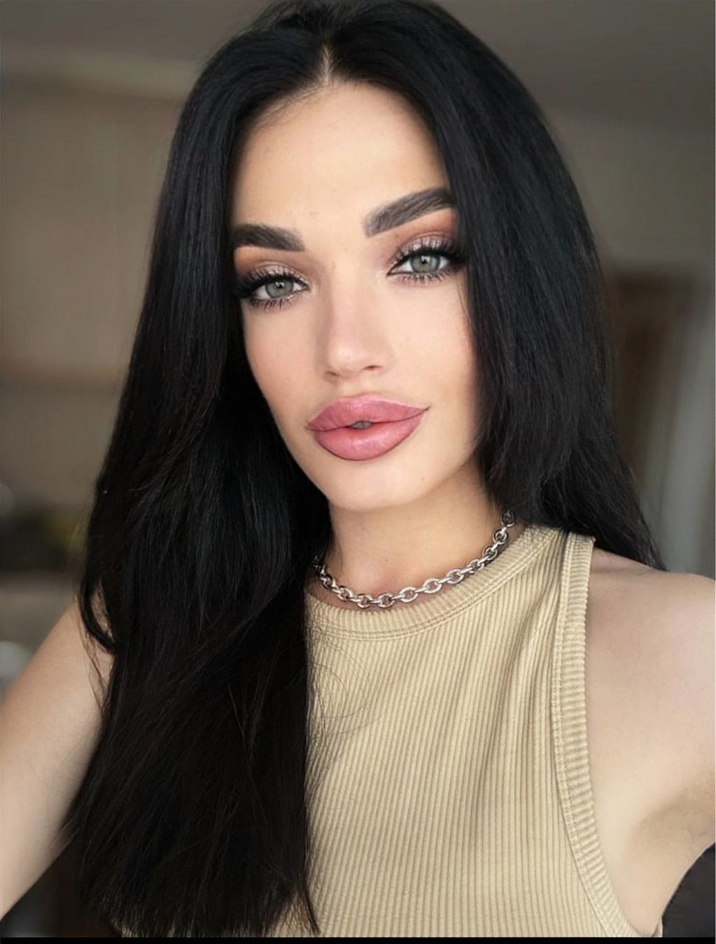 26 y.o. Olha from Kyiv, Ukraine - Blue eyes, Black Hair - ID 872060 - GoldenBride.net