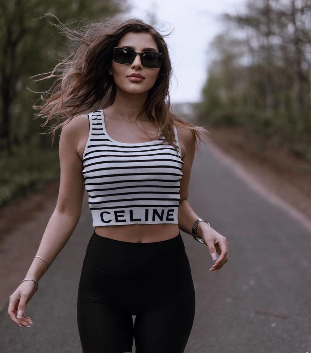 27 y.o. Olesia from Odessa, Ukraine - Brown eyes, Brown Hair - ID ...