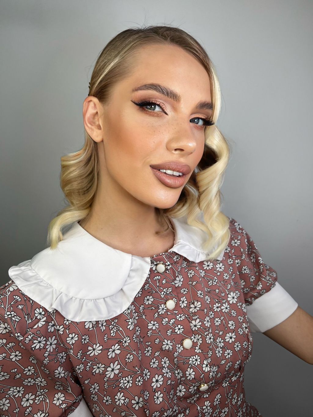 32 y.o. Xeniya from Almaty, Kazakhstan - Blue eyes, Blond Hair - ID ...