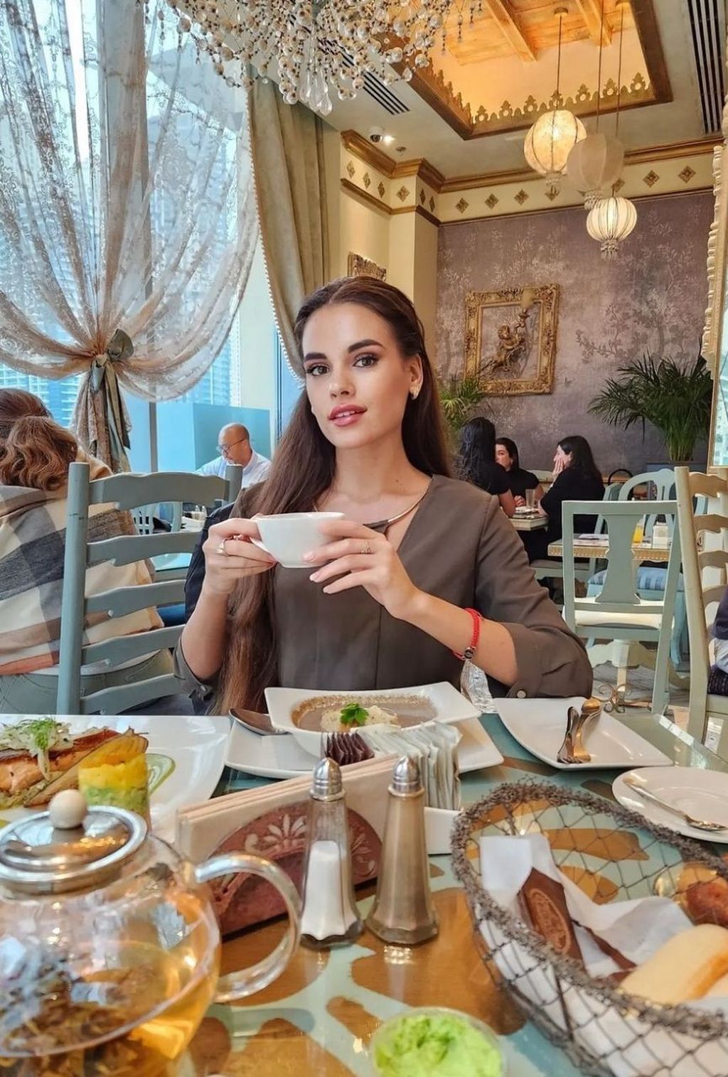 Meet 29 y.o. Arina from Dubai, United Arab Emirates Online - ID ...