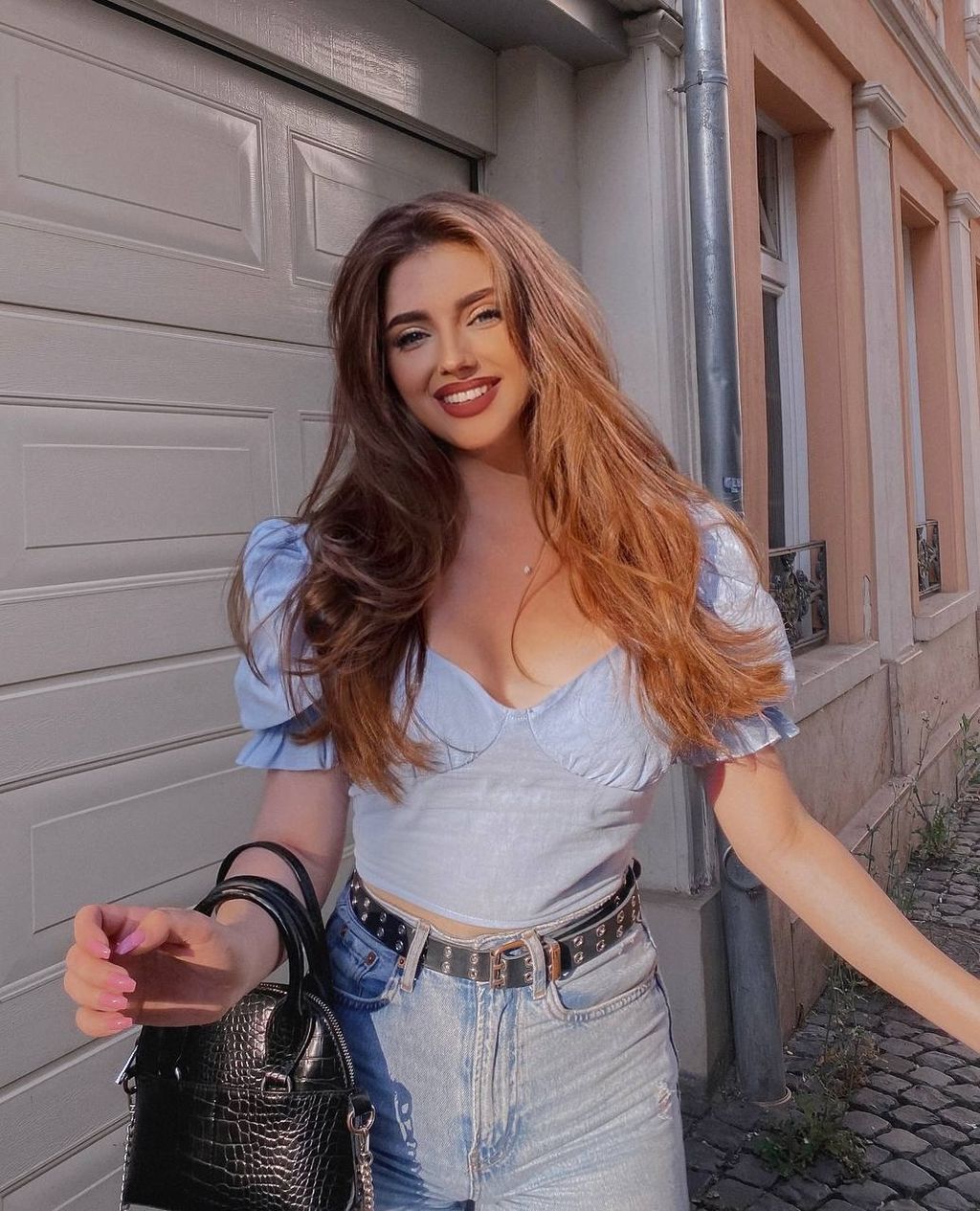 22 y.o. Maria from Dortmund, Germany - Gray eyes, Brown Hair - ID 875738 - GoldenBride.net