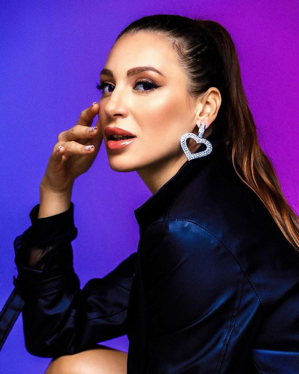 40 y.o. Julia from Kyiv, Ukraine - Brown eyes, Chestnut Hair - ID ...