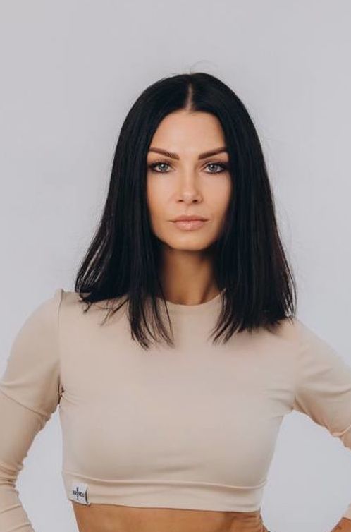 40 y.o. Anna from Toronto, Canada - Blue eyes, Black Hair - ID 883443 ...