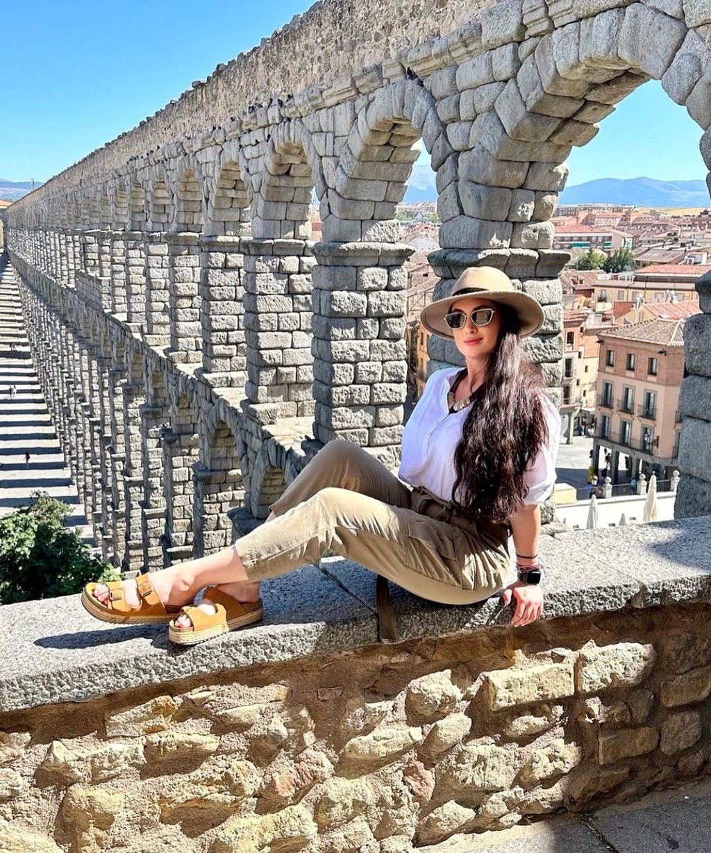 38 y.o. Bianca from Madrid, Spain - ID 883654 ️ GoldenBride