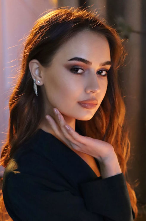 22 y.o. Valeriia from Kyiv, Ukraine - Hazel eyes, Brown Hair - ID 884092 - GoldenBride.net