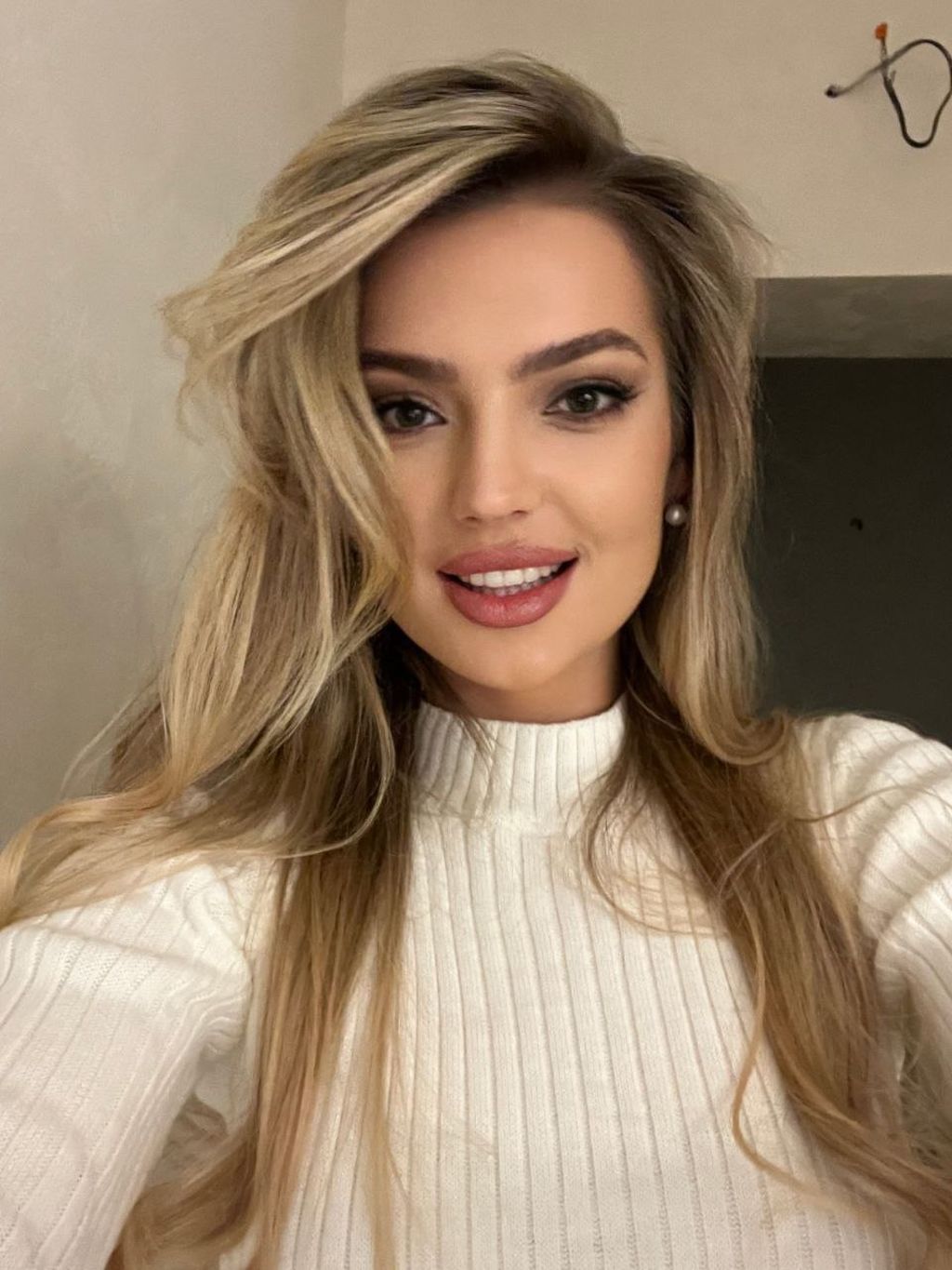 25 y.o. Anhelina from Kyiv, Ukraine - ID 887055 ️ GoldenBride