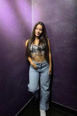 28 y.o. Daniela from Medellín, Colombia - Brown eyes, Chestnut Hair - ID 887809 - GoldenBride.net