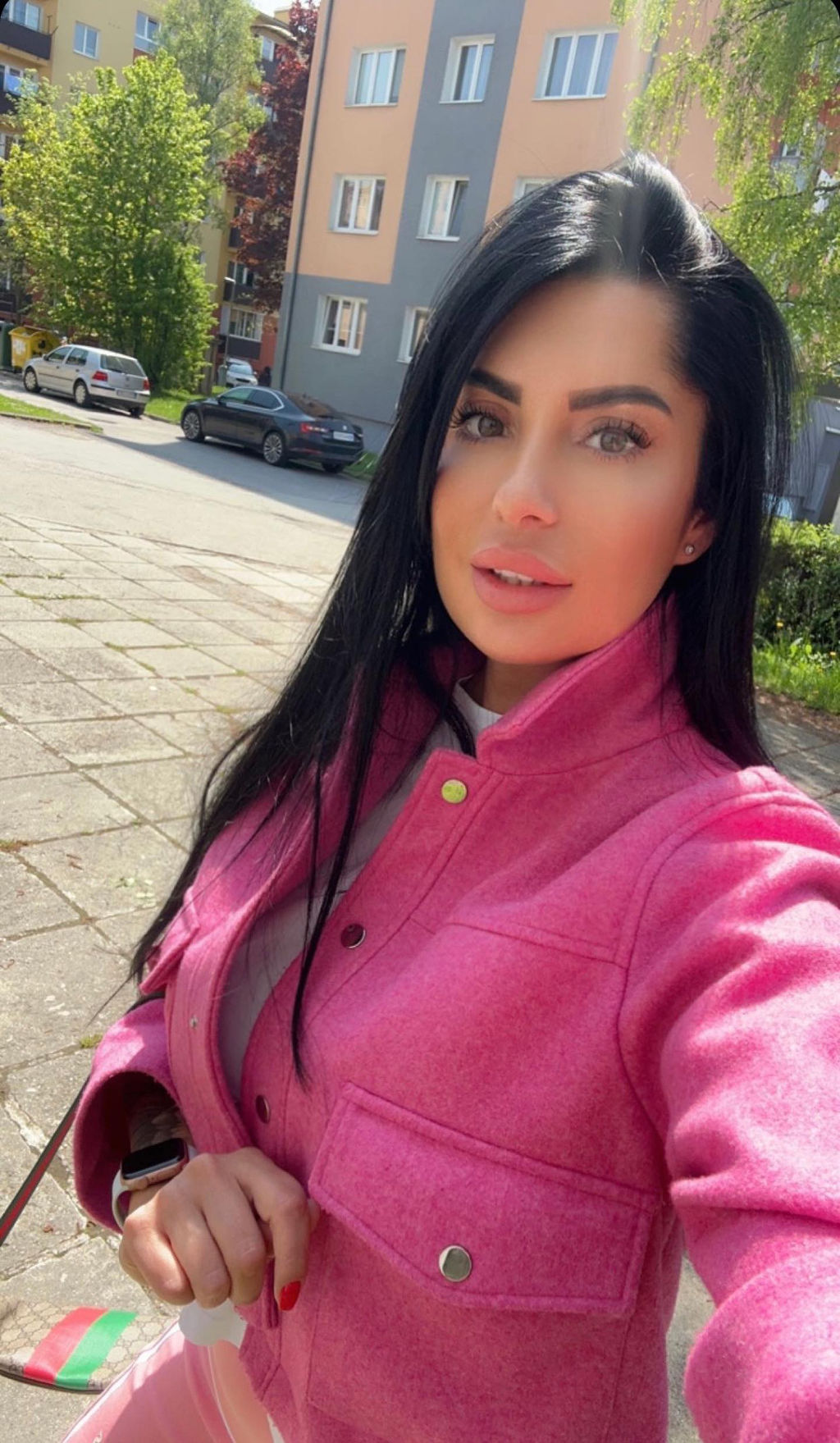 35 y.o. Viktoriya from Kyiv, Ukraine - Gray eyes, Black Hair - ID ...