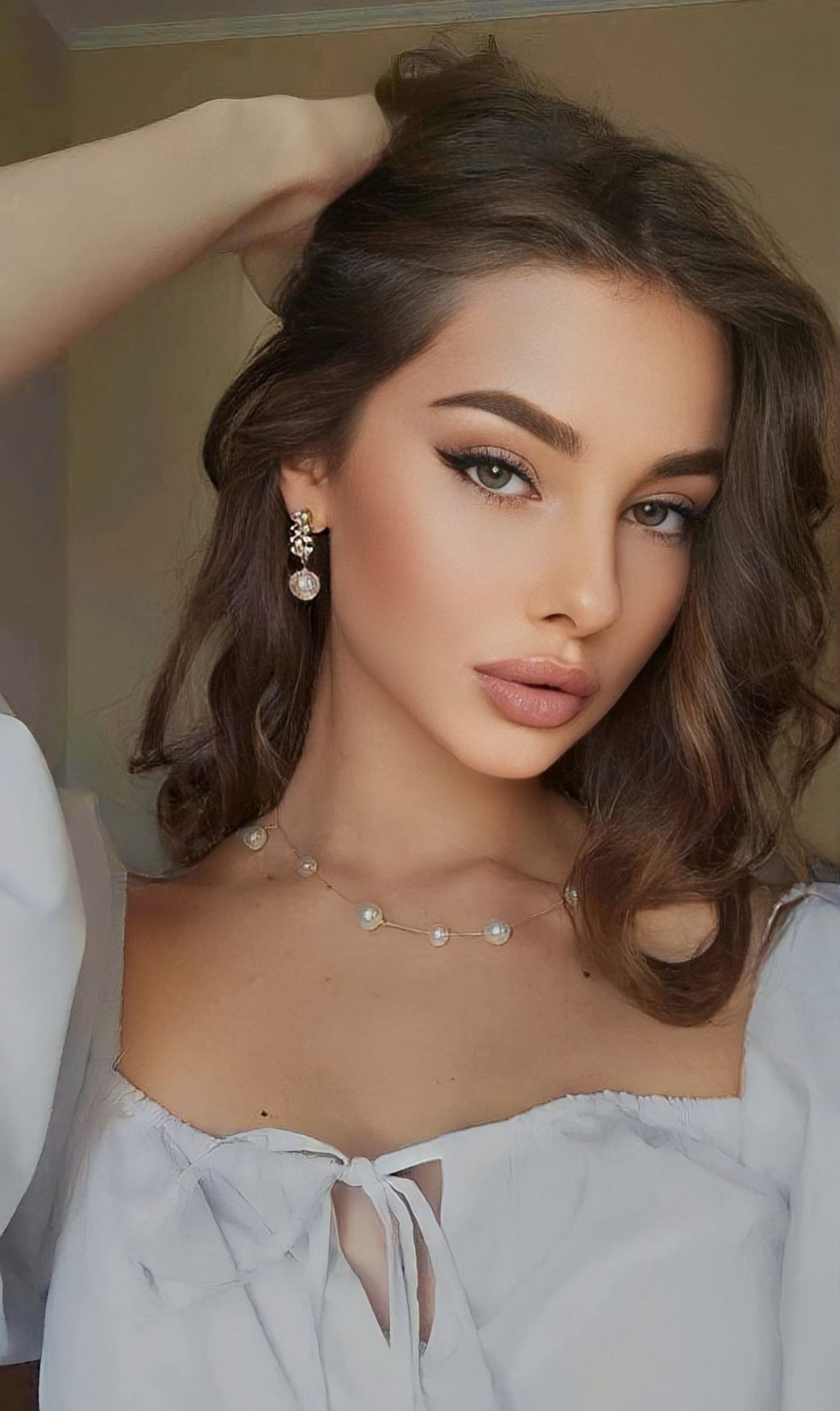 18 y.o. Maria from Kyiv, Ukraine - Brown eyes, Brown Hair - ID 893298 ...