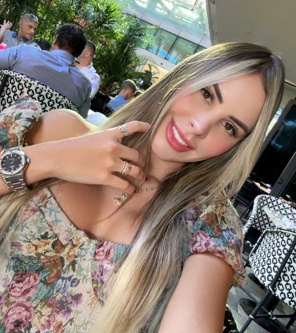 27 y.o. Anii from Medellín, Colombia - Brown eyes, Blond Hair - ID 894735 - GoldenBride.net
