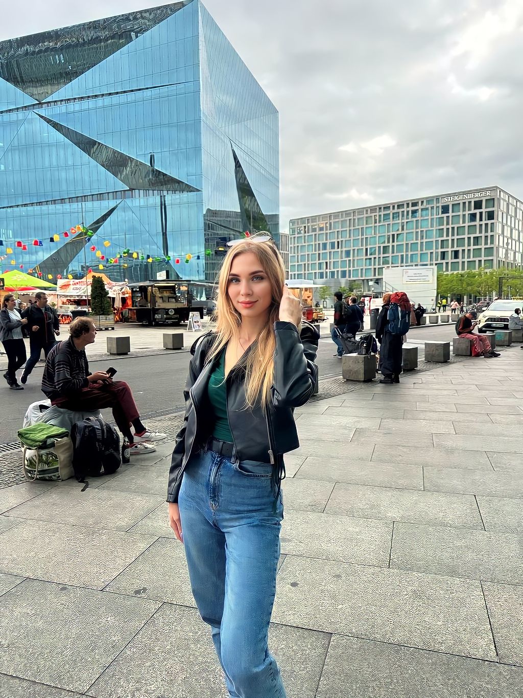 24 y.o. Karyna from Berlin, Germany - Gray eyes, Blond Hair - ID 895237 ...