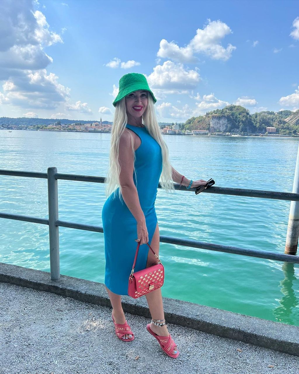 44 y.o. Inna from Poltava, Ukraine - Gray eyes, Blond Hair - ID 895395 ...