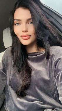 27 y.o. Oleksandra from Kirovohrad, Ukraine - Green eyes, Black Hair ...