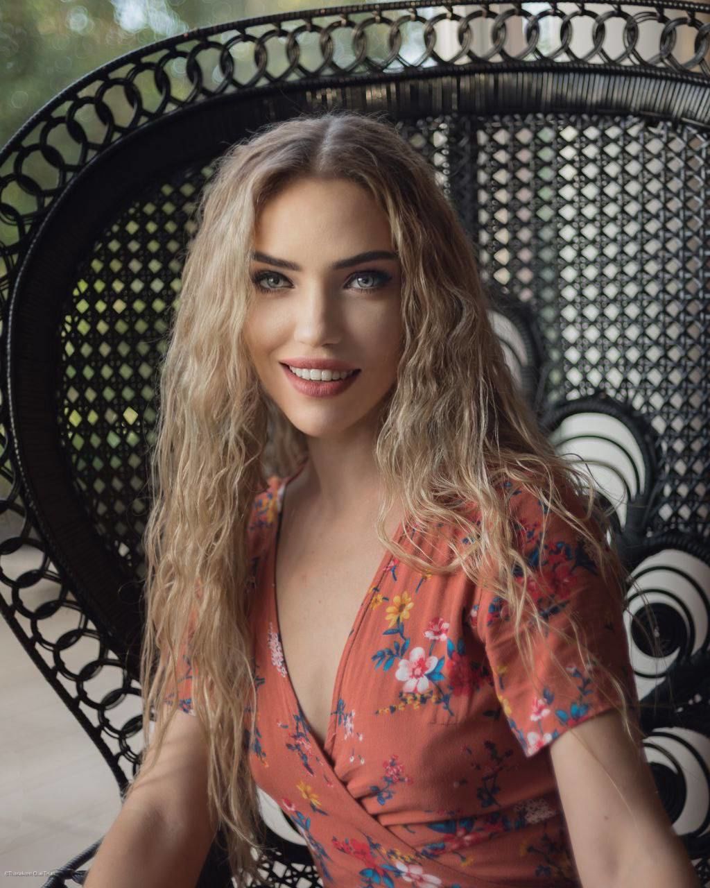 35 y.o. Anna from Kryvyi Rih, Ukraine - Gray eyes, Blond Hair - ID ...