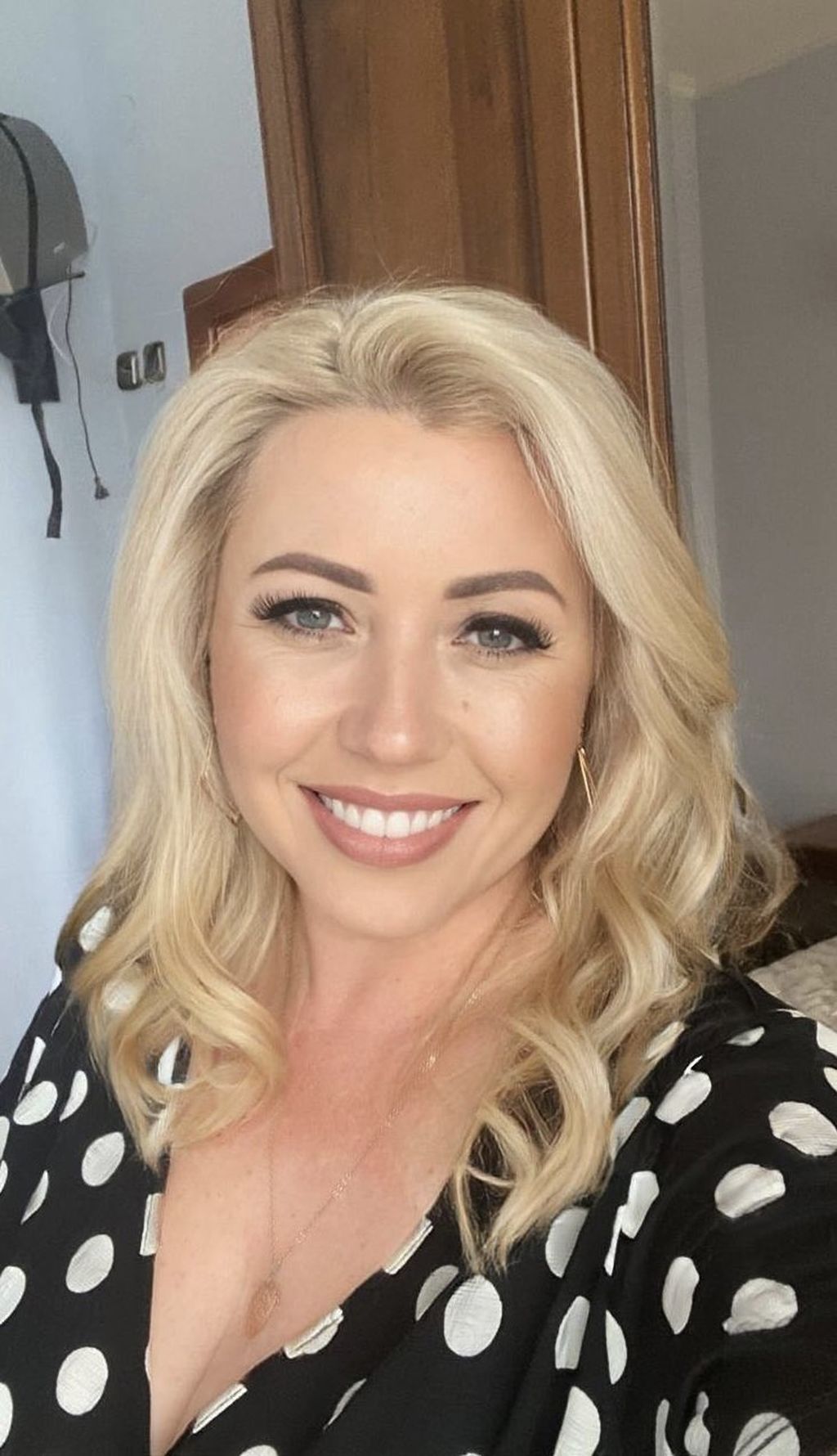 46 y.o. Nadiya from Ternopil, Ukraine - Gray eyes, Blond Hair - ID ...