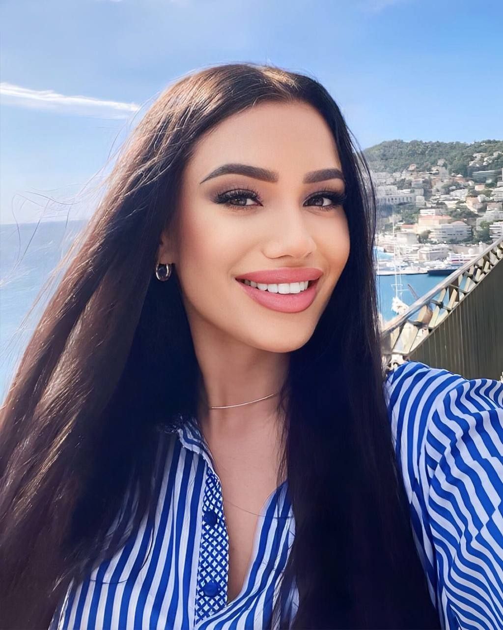 26 y.o. Karina from Kyiv, Ukraine - Brown eyes, Brown Hair - ID 900905 - GoldenBride.net