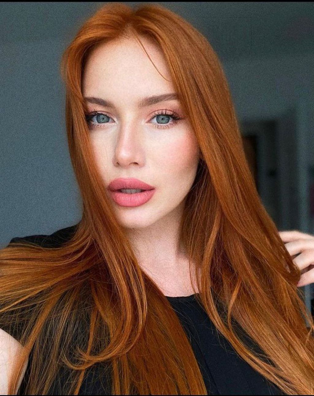 27 y.o. Anhelina from Kirovohrad, Ukraine - Green eyes, Red Hair - ID ...