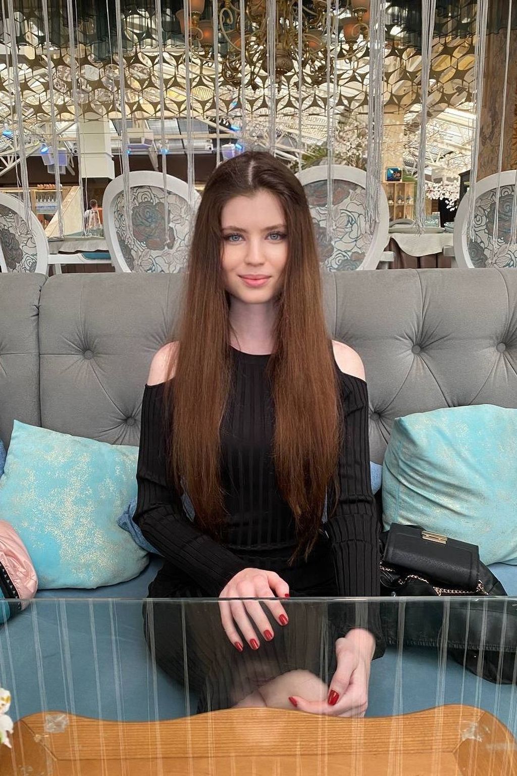 Meet 24 y.o. Alona from Miami, USA Online - ID 11933778 - UaDates
