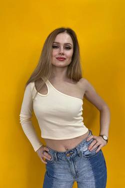 46 y.o. Lilia from Kyiv, Ukraine - Blue eyes, Blond Hair - ID 911699 ...