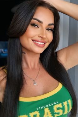 27 y.o. Simona from Kaunas, Lithuania - Brown eyes, Black Hair - ID ...