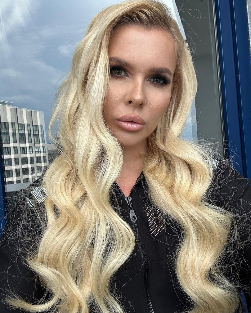 35 y.o. Alexandra from Kyiv, Ukraine - Blue eyes, Blond Hair - ID ...