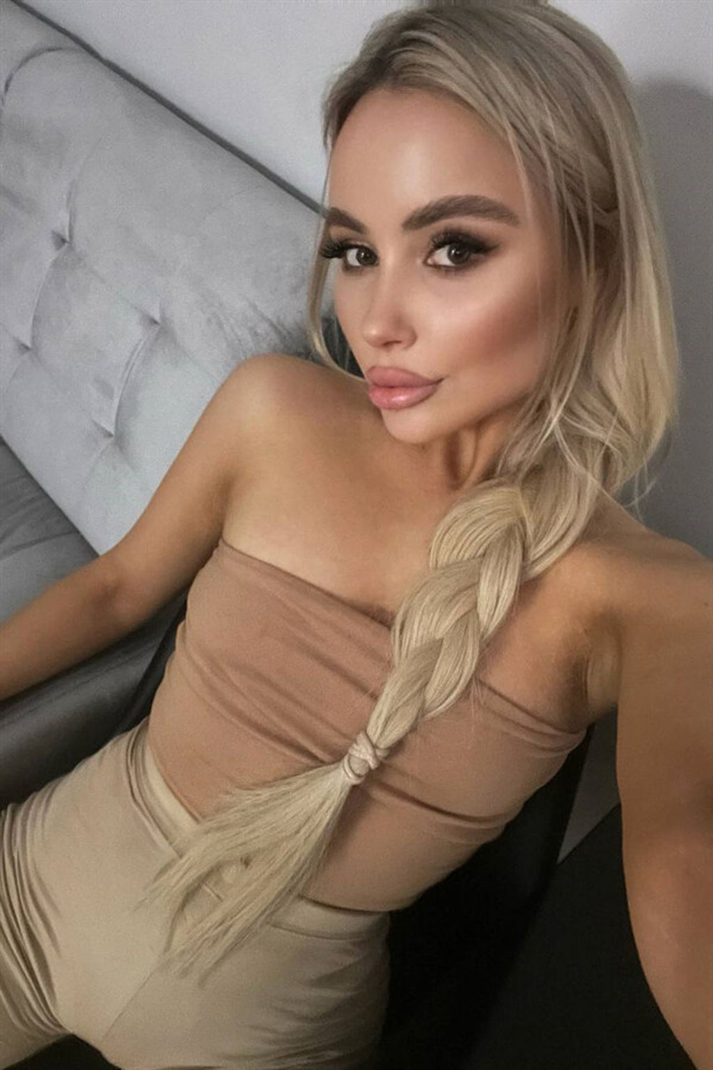 23 y.o. Ilona from Vinnytsia, Ukraine - Blue eyes, Blond Hair - ID 865975 - GoldenBride.net