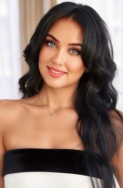 Meet Russian Brides Over 50 for Dating - uadates.com