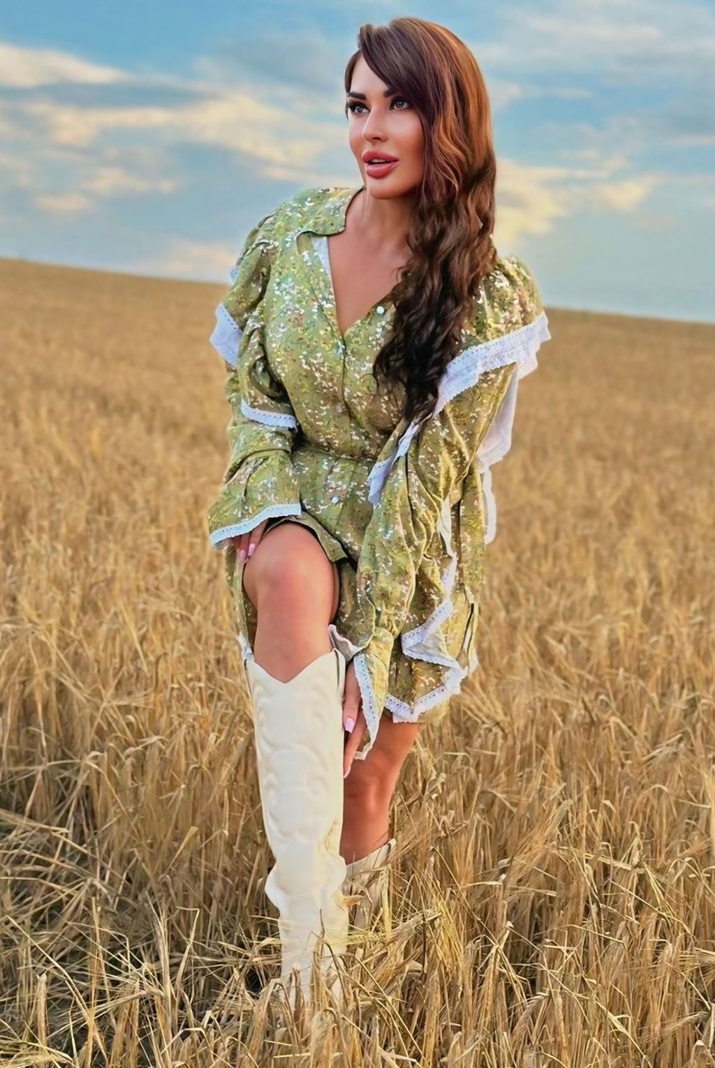 Meet 43 y.o. Yuliia from Chernivtsi, Ukraine Online - ID 11968120 - UaDates