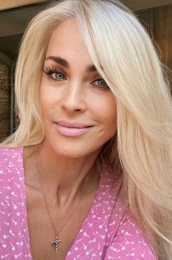 Meet Russian Brides Over 50 for Dating - uadates.com